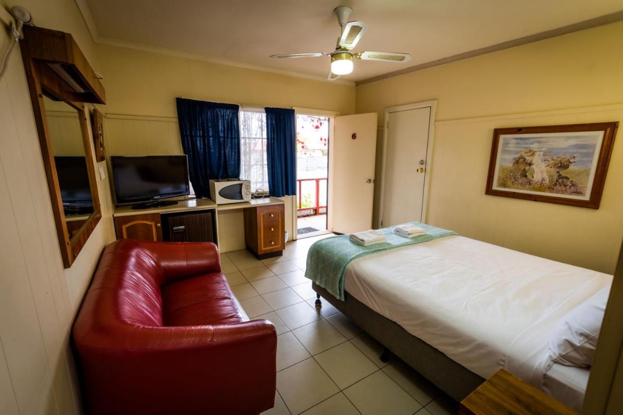 Ardeanal Motel:Home