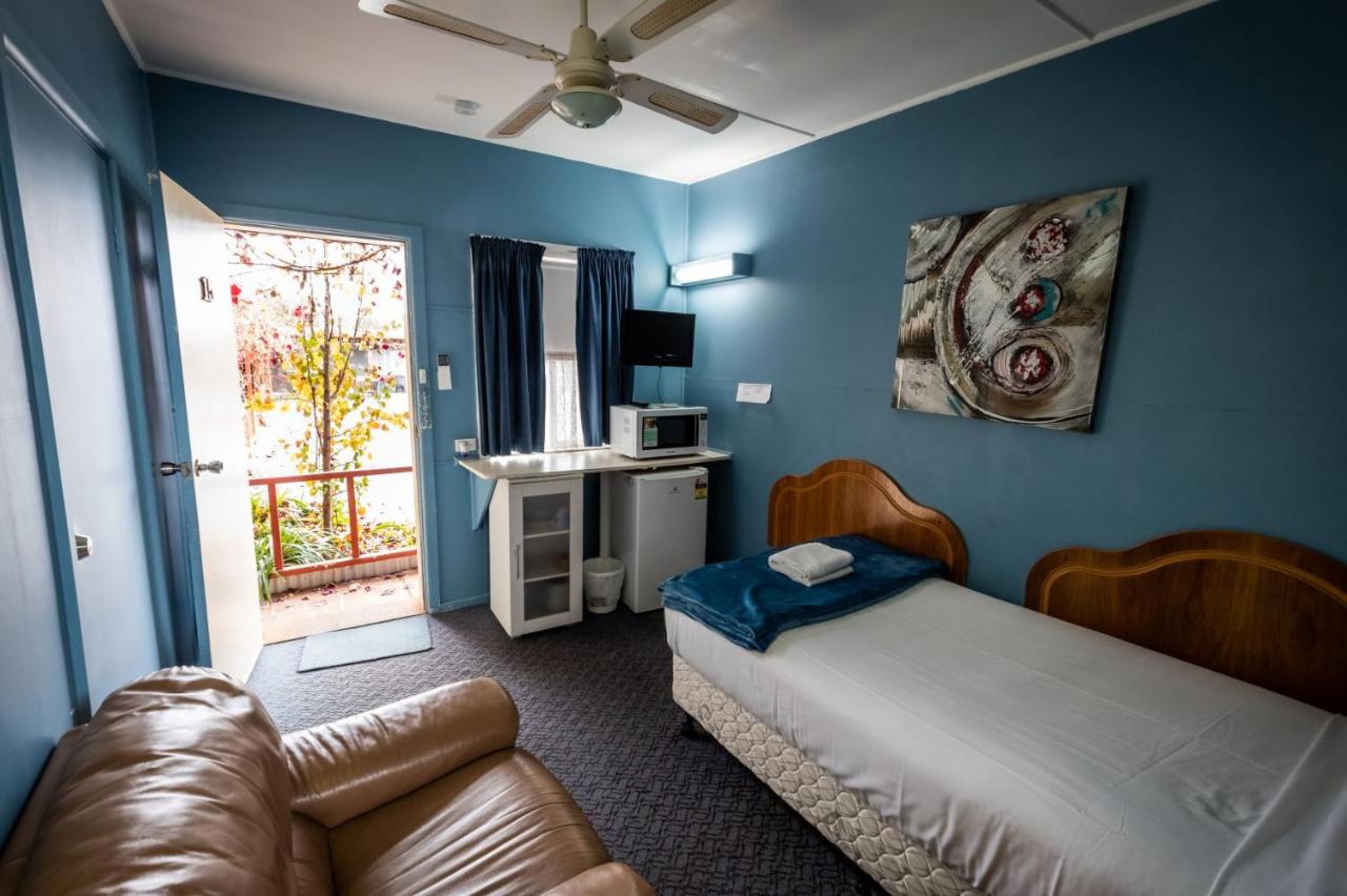 Ardeanal Motel:Home